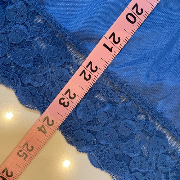 Hanson Kickernick | Intimates & Sleepwear | Lace Trimmed Blue Half Slip ...